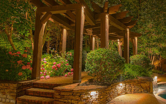 25+ Pathway Lighting Ideas to Brighten Your Outdoor Walkways