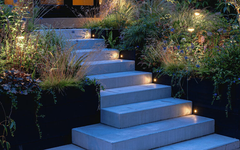 25+ Pathway Lighting Ideas to Brighten Your Outdoor Walkways